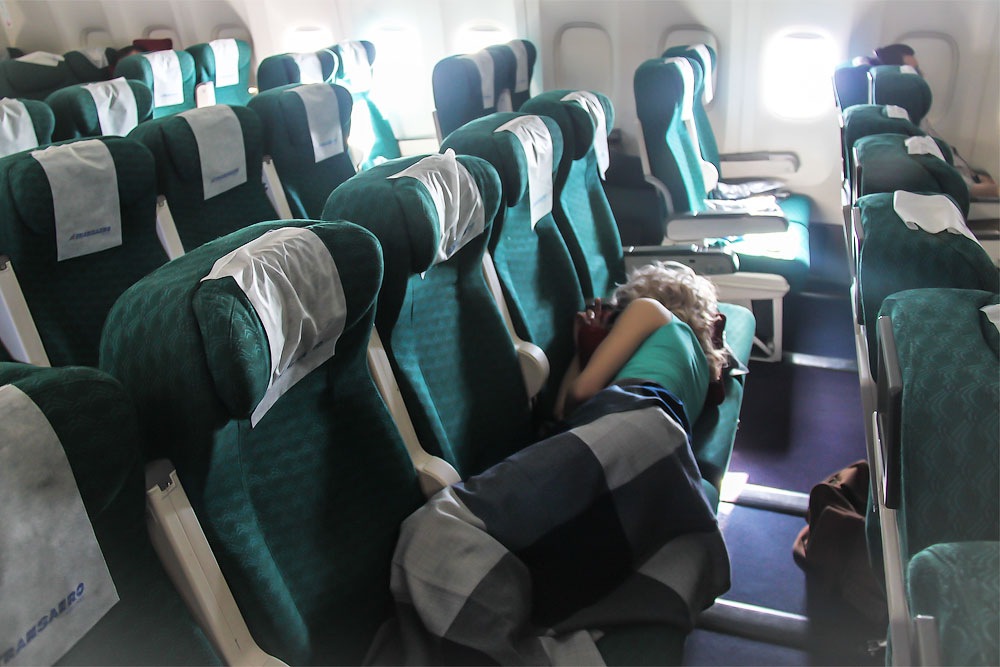 Transaero: Moscow to Los Angeles and Back on a Pair of Boeing 777s