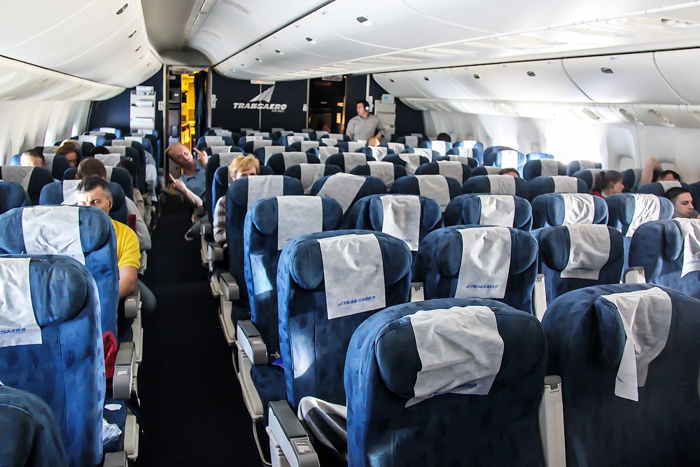 Transaero: Moscow to Los Angeles and Back on a Pair of Boeing 777s